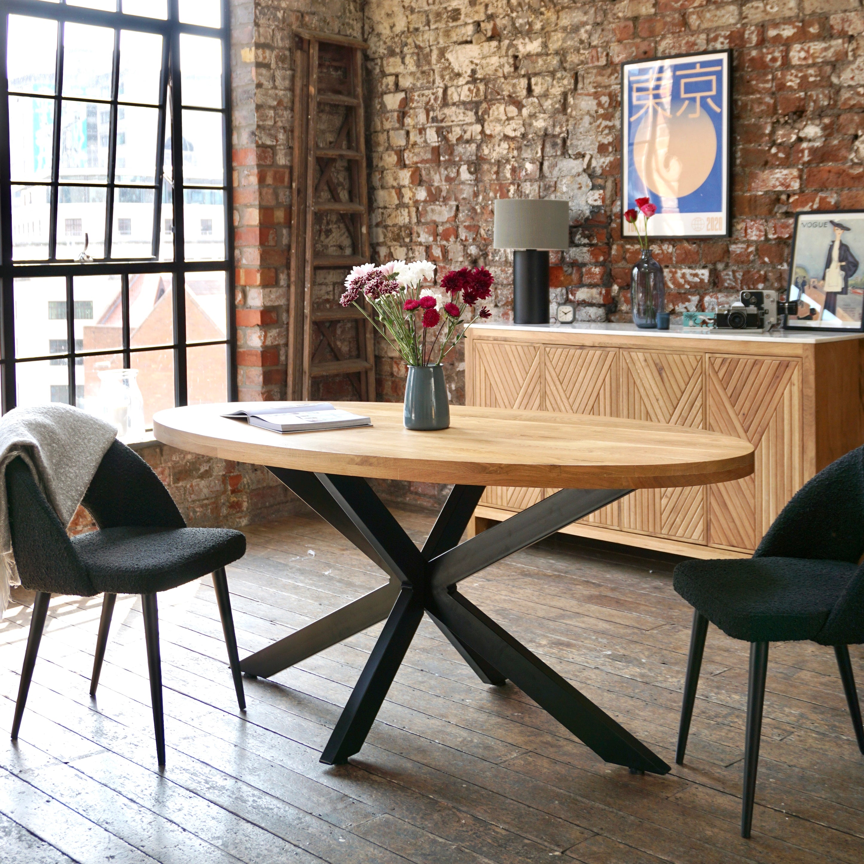 Sara Oval Solid Oak Dining Table (2 Sizes) – COKU Limited